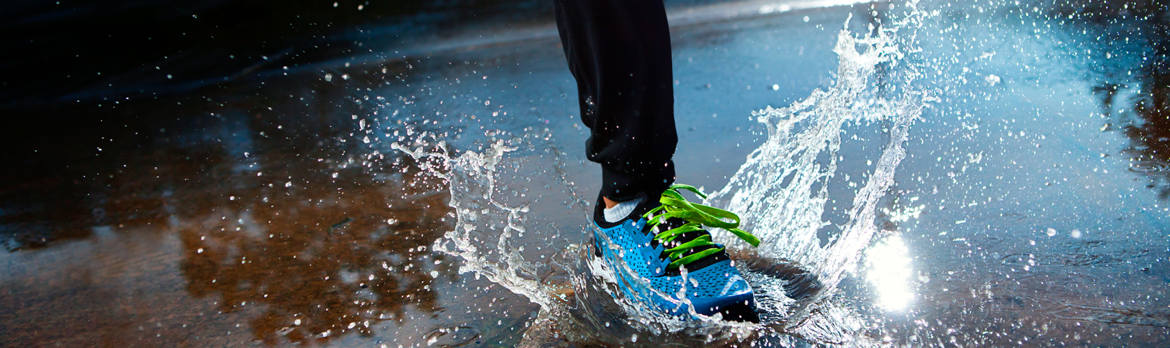 What to Wear Running in the Rain | Runners Need